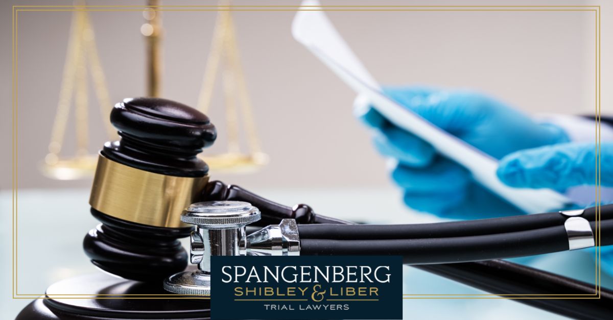 Spotting Signs of Medical Negligence: A Guide for Patients